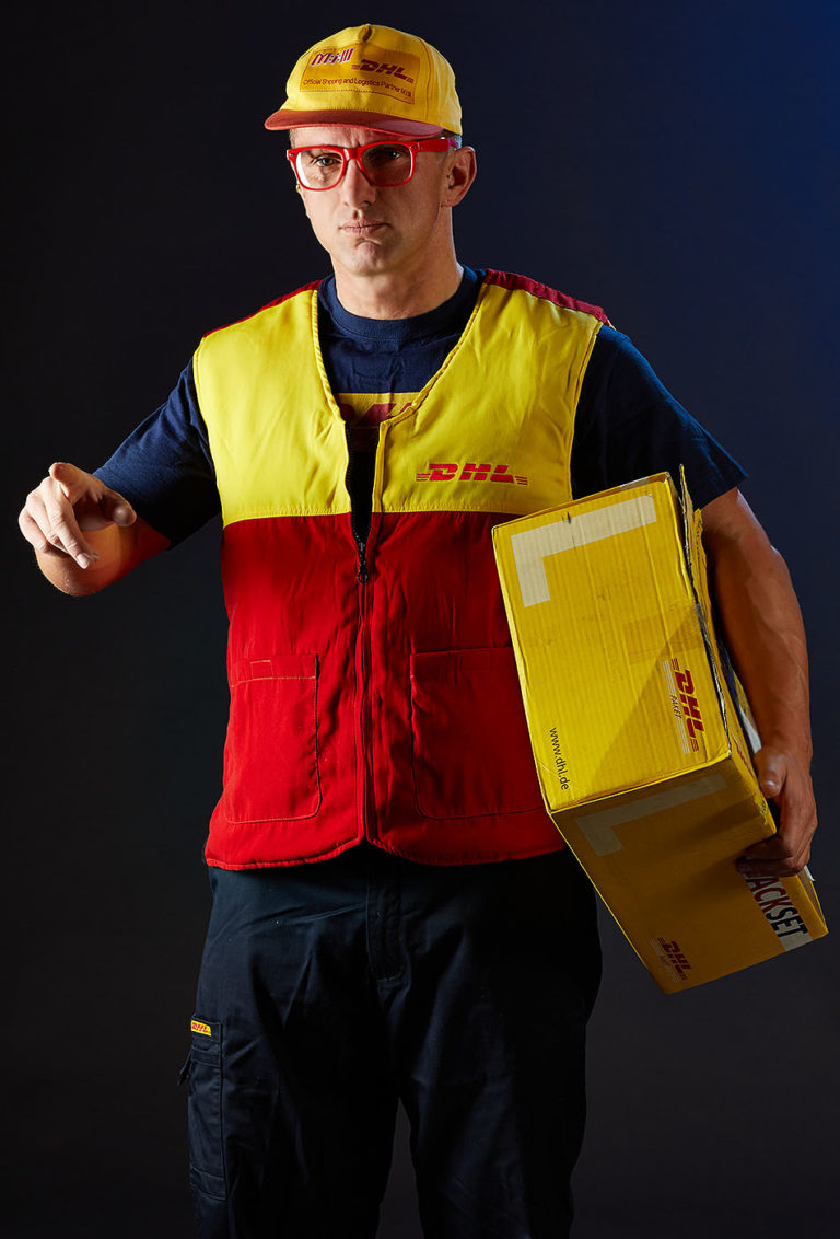 Postbote - Menstrip Rene